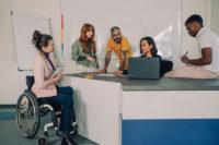 アクセシビリティとは？わかりやすく解説｜パソコン・スマホ別の対応方法と改善ポイント | microcopy.org